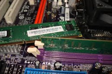 How to find out what your motherboard's model is? — Auslogics Blog