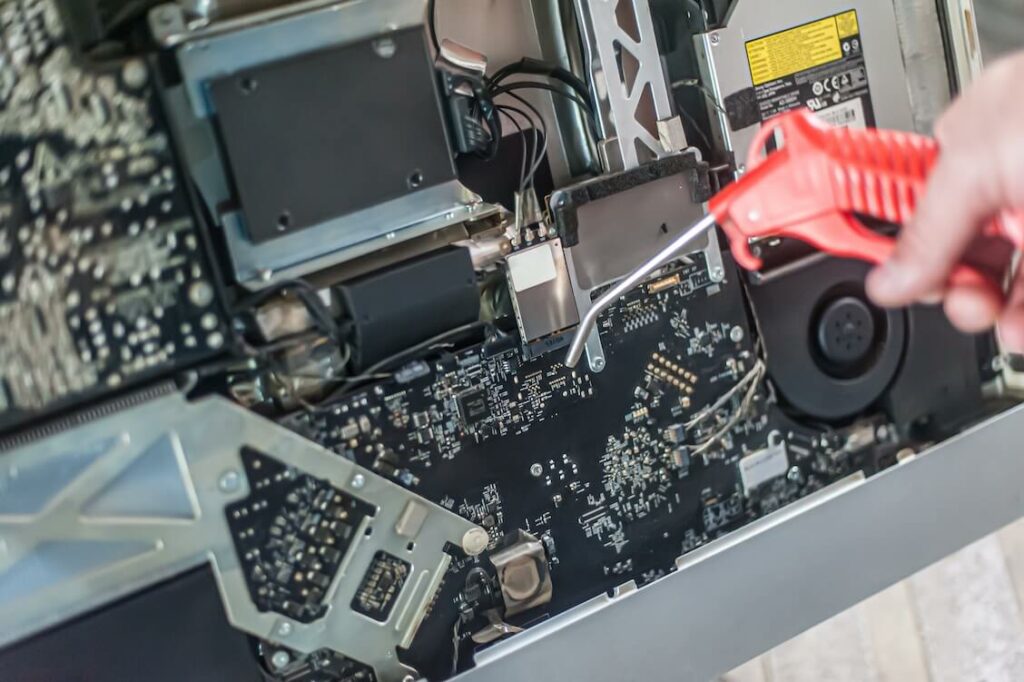 Expert Tips on How to Clean a Computer — Auslogics Blog | Tips to ...